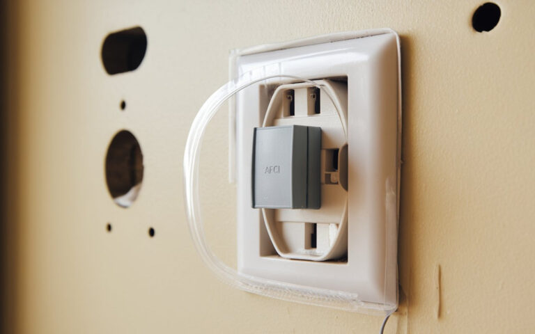 How Far Apart Should Outlets Be? - WillyHomes