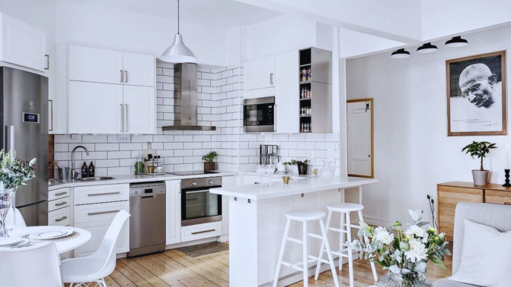 31 Modern Designs for Kitchen with Brick Accent Walls - WillyHomes