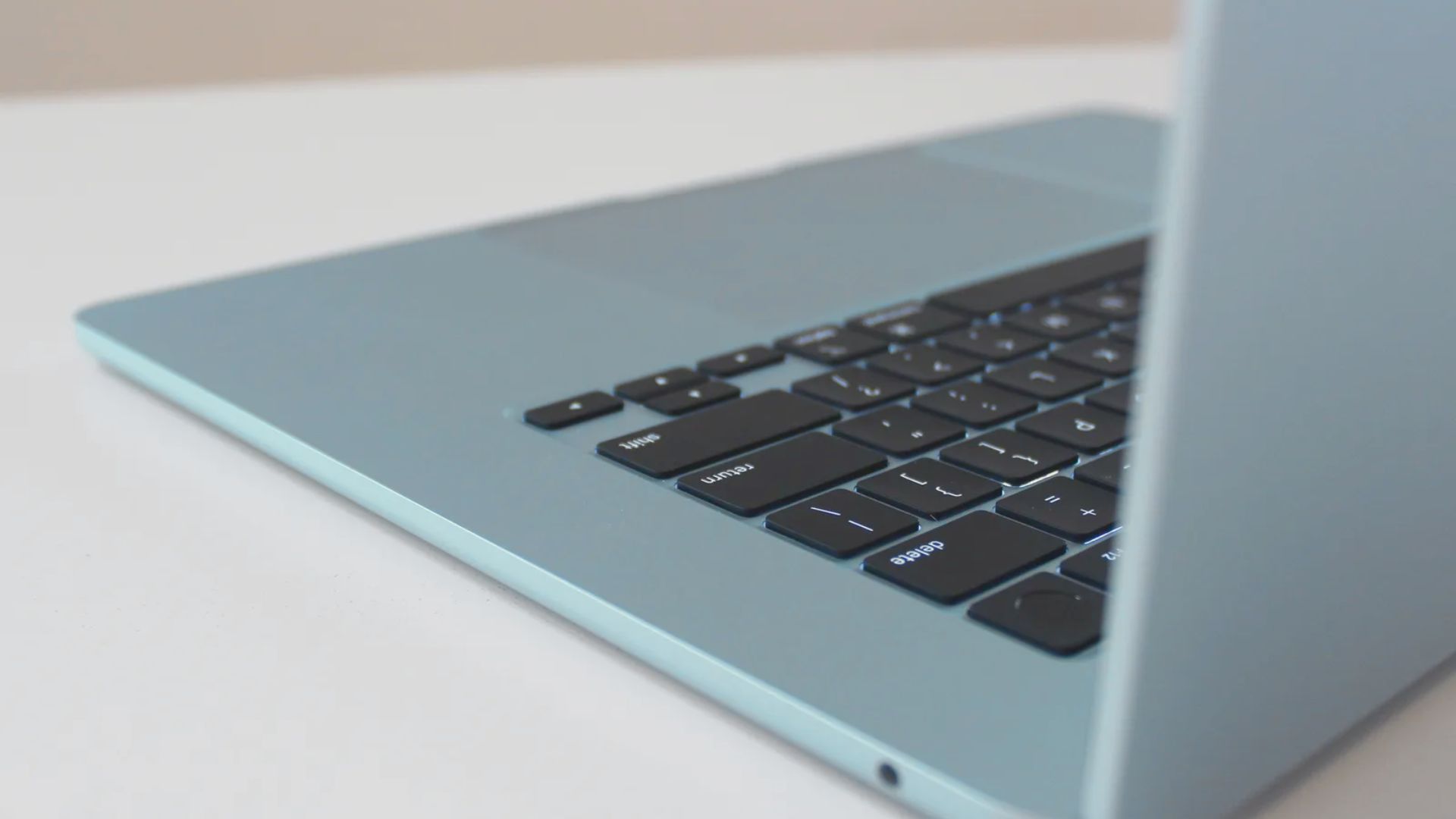 How Long Is 15 Inches? - WillyHomes